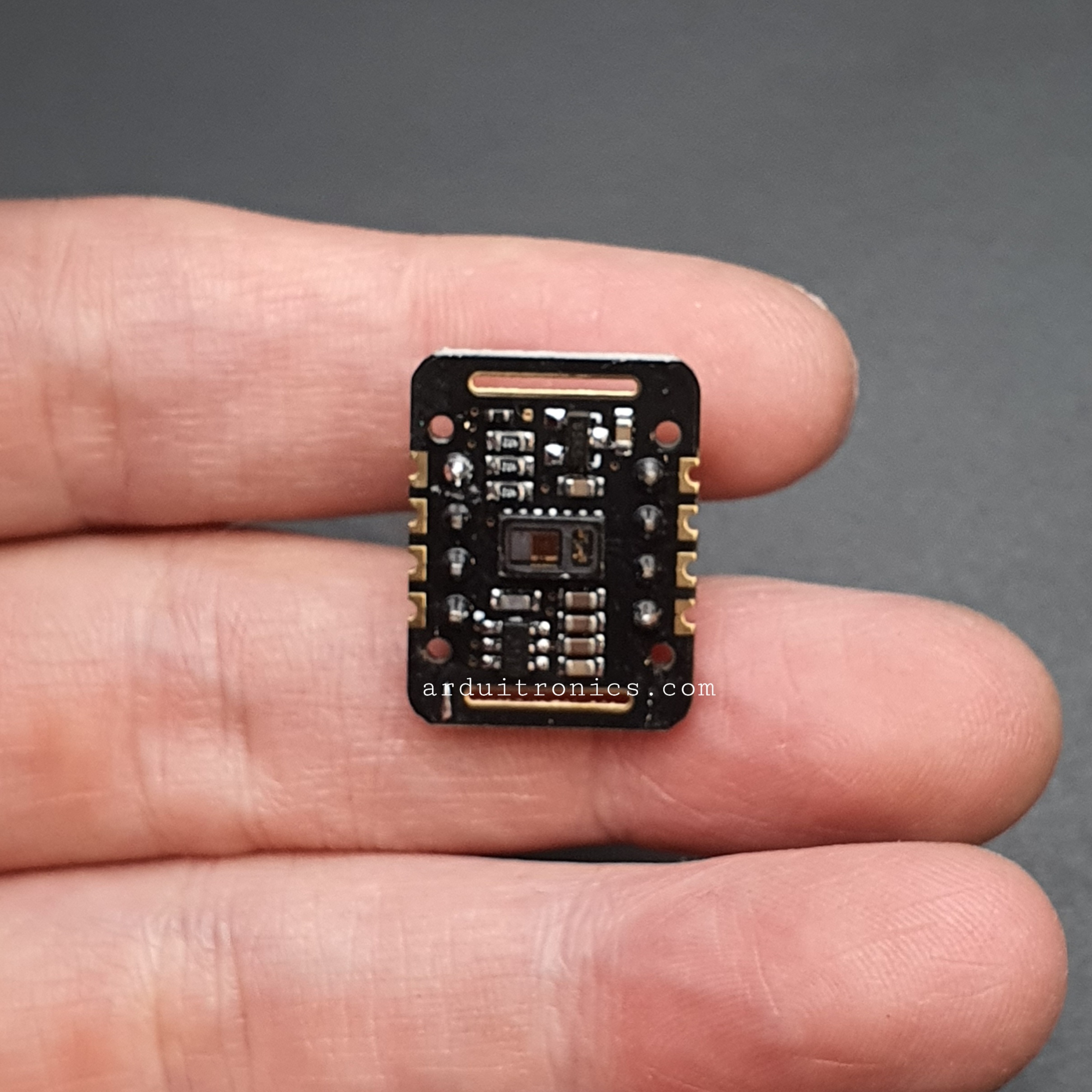 MAX30102 High-Sensitivity Pulse Oximeter and Heart-Rate Sensor for Wearable Health Compatible ...